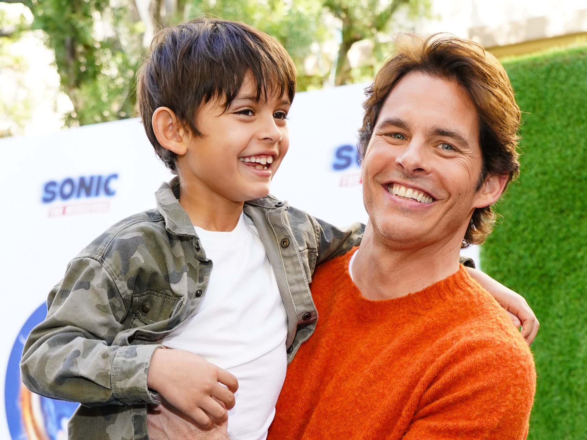James Marsden And Family Kenneth In The (212): Father's Day: James