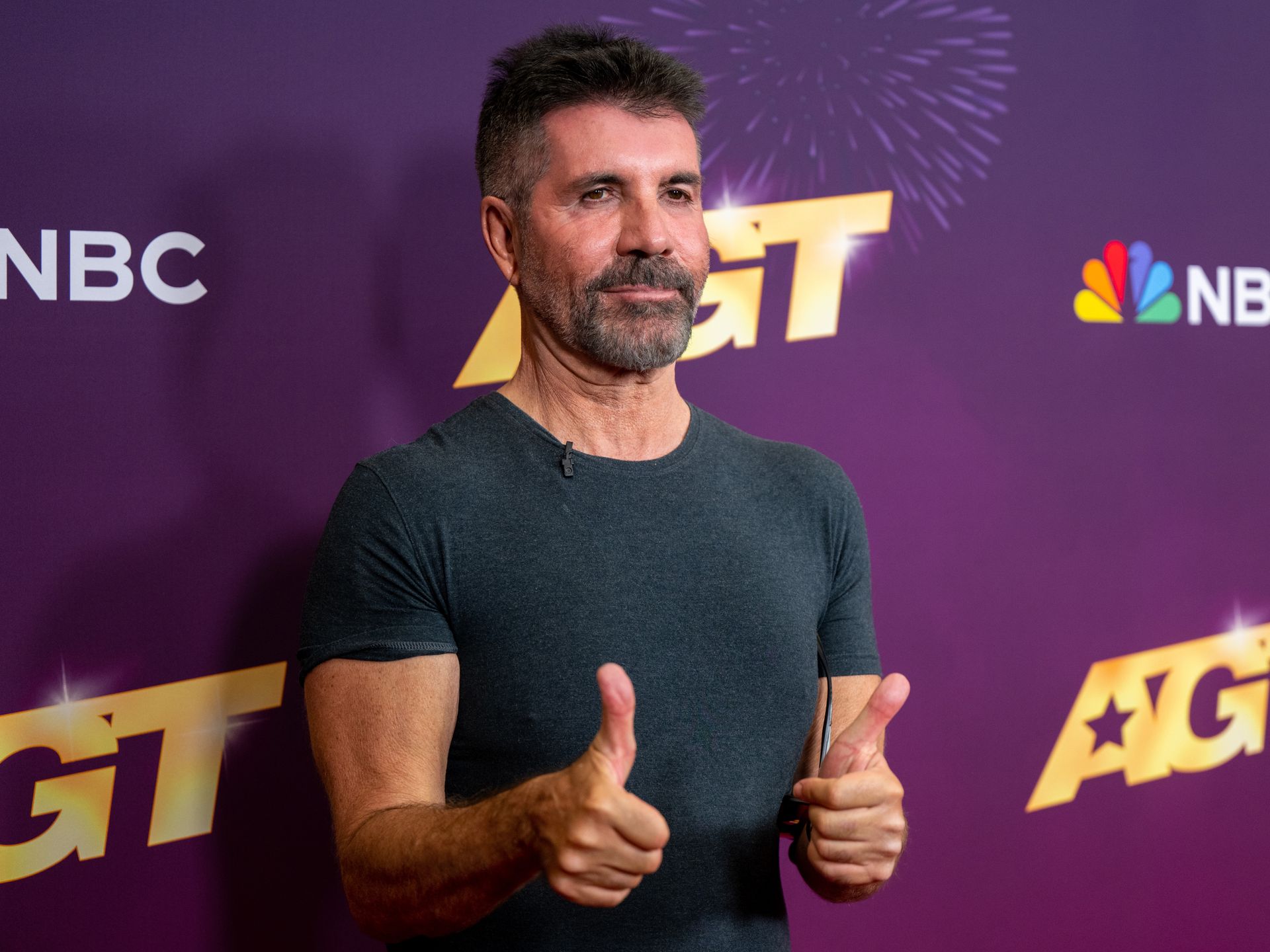 Simon Cowell Huis Binnen Simon Cowell Wil Zoon Niet Te Veel Verwennen