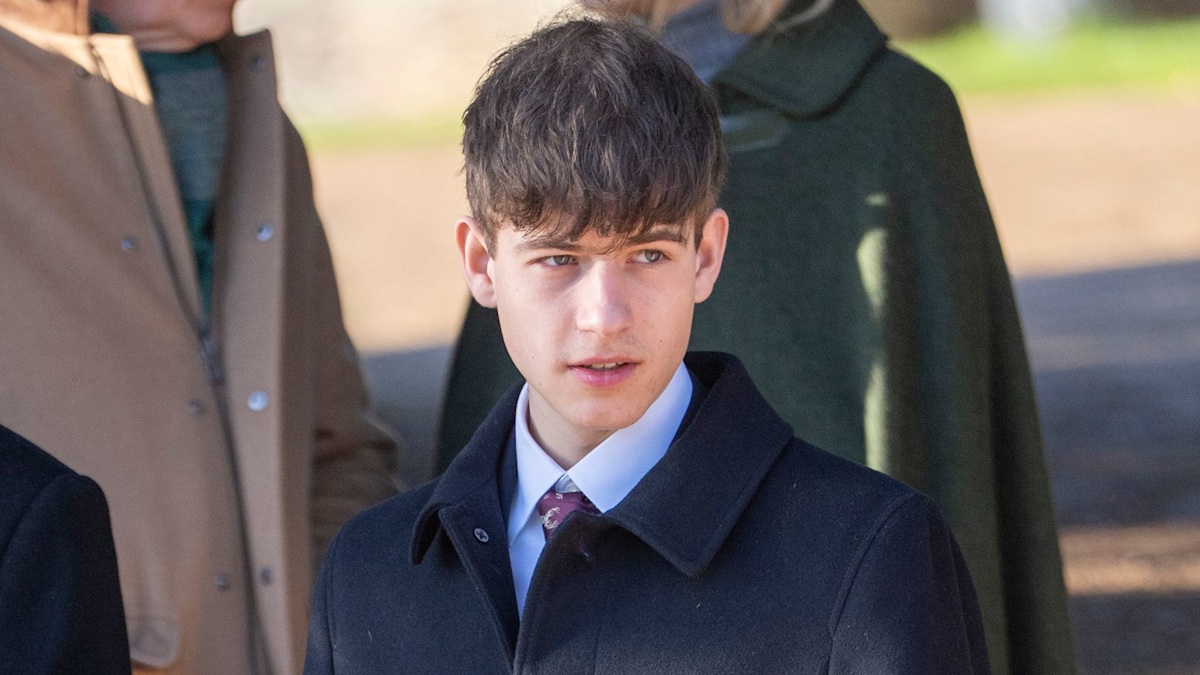 James Wessex, 18, towers over mother Duchess Sophie during Christmas ...