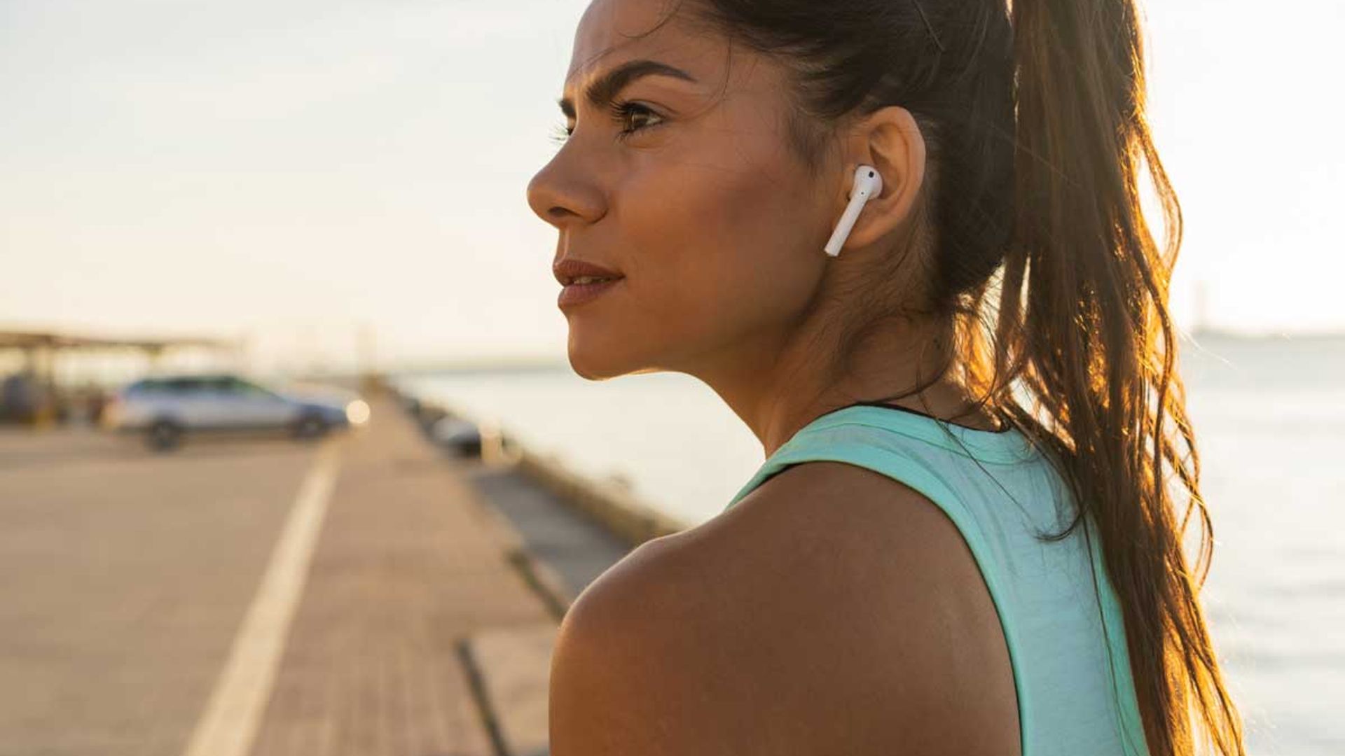 5 best gym headphones for working out, approved by fitness ...