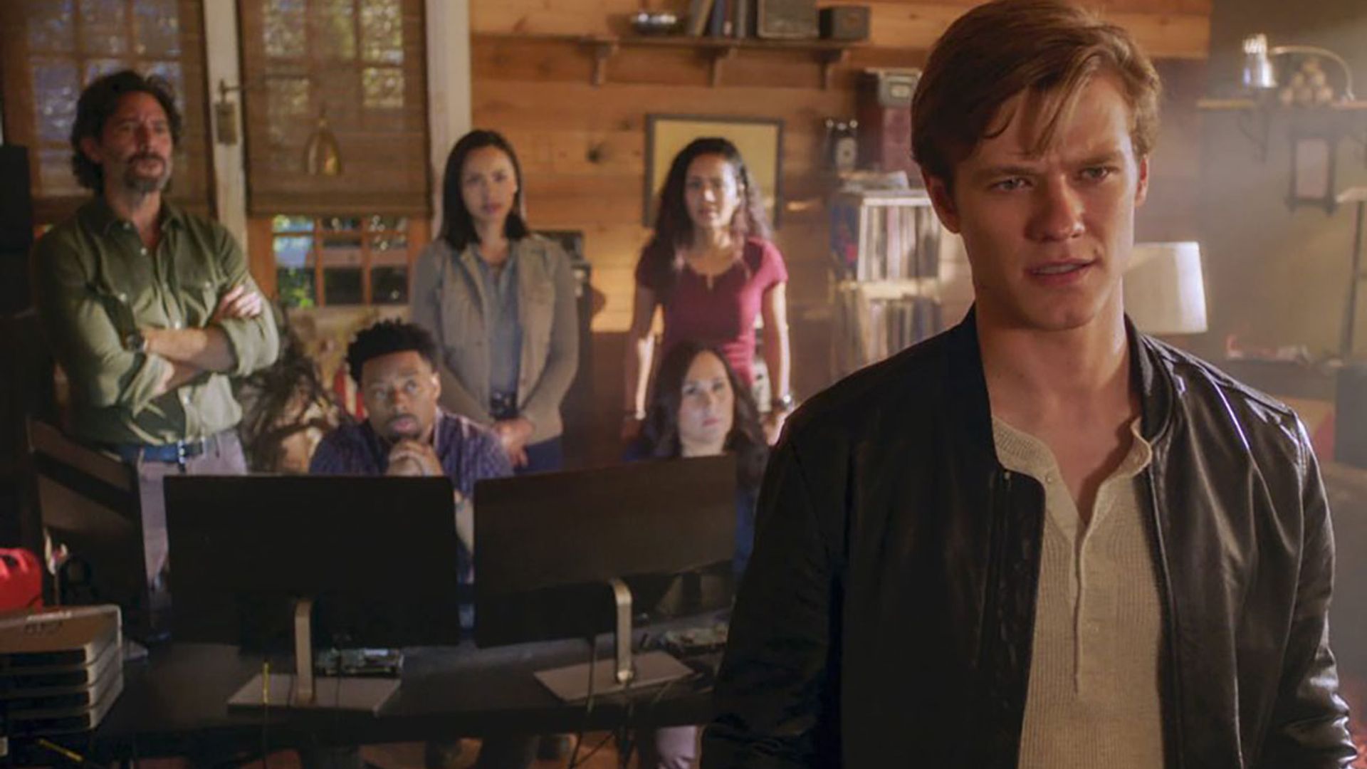 MacGyver: The cast of the CBS reboot vs the 1980s original | HELLO!