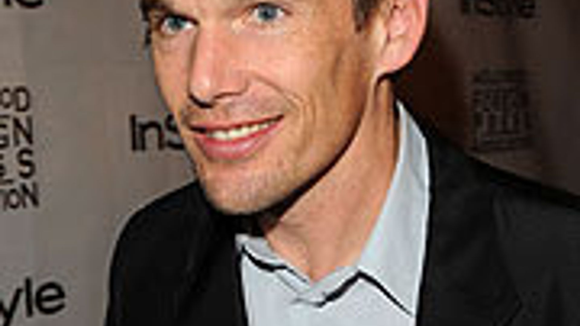 Benicio presents 'Che' biopic as Ethan, Paris and Pamela | HELLO!