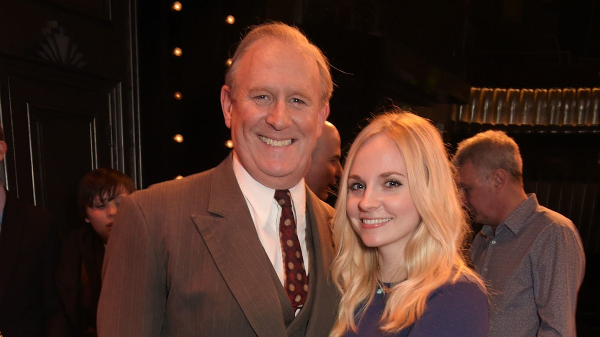 Beyond Paradise star Peter Davison shares rare insight into David and ...