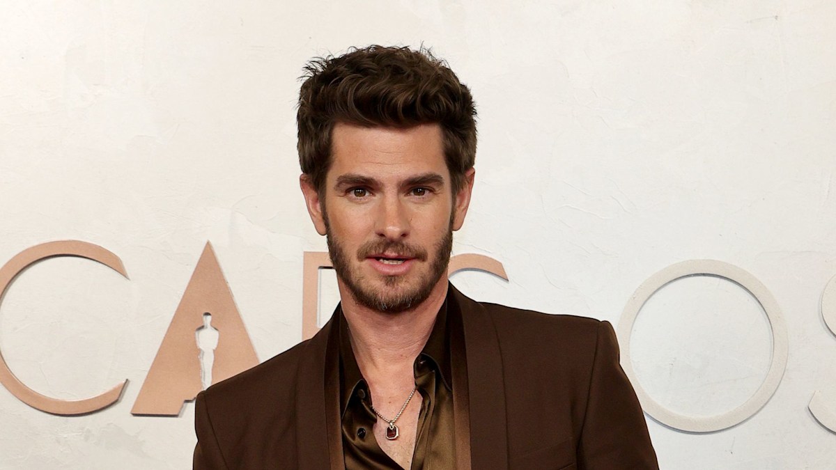 Andrew Garfield undergoes blonde hair transformation on date night with ...