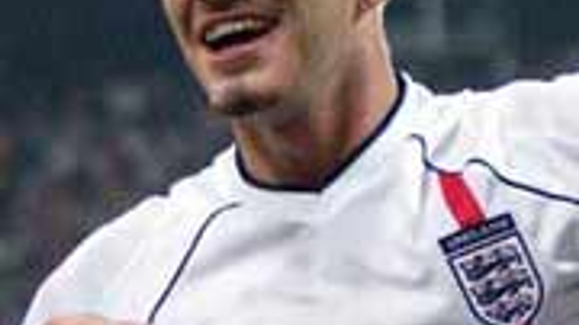 BECKS THE CENTRE OF PEPSI vs COKE WORLD CUP MARKETING BATTLE | HELLO!