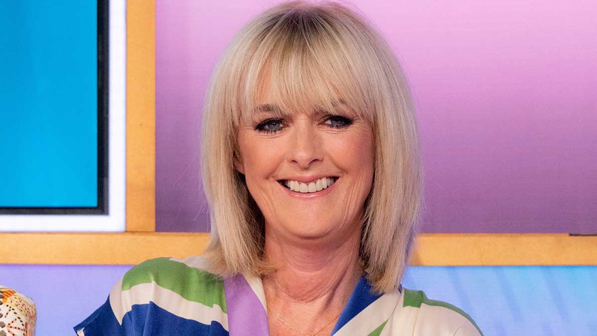Loose Women's Jane Moore stuns in daring swimsuit during luxury getaway ...