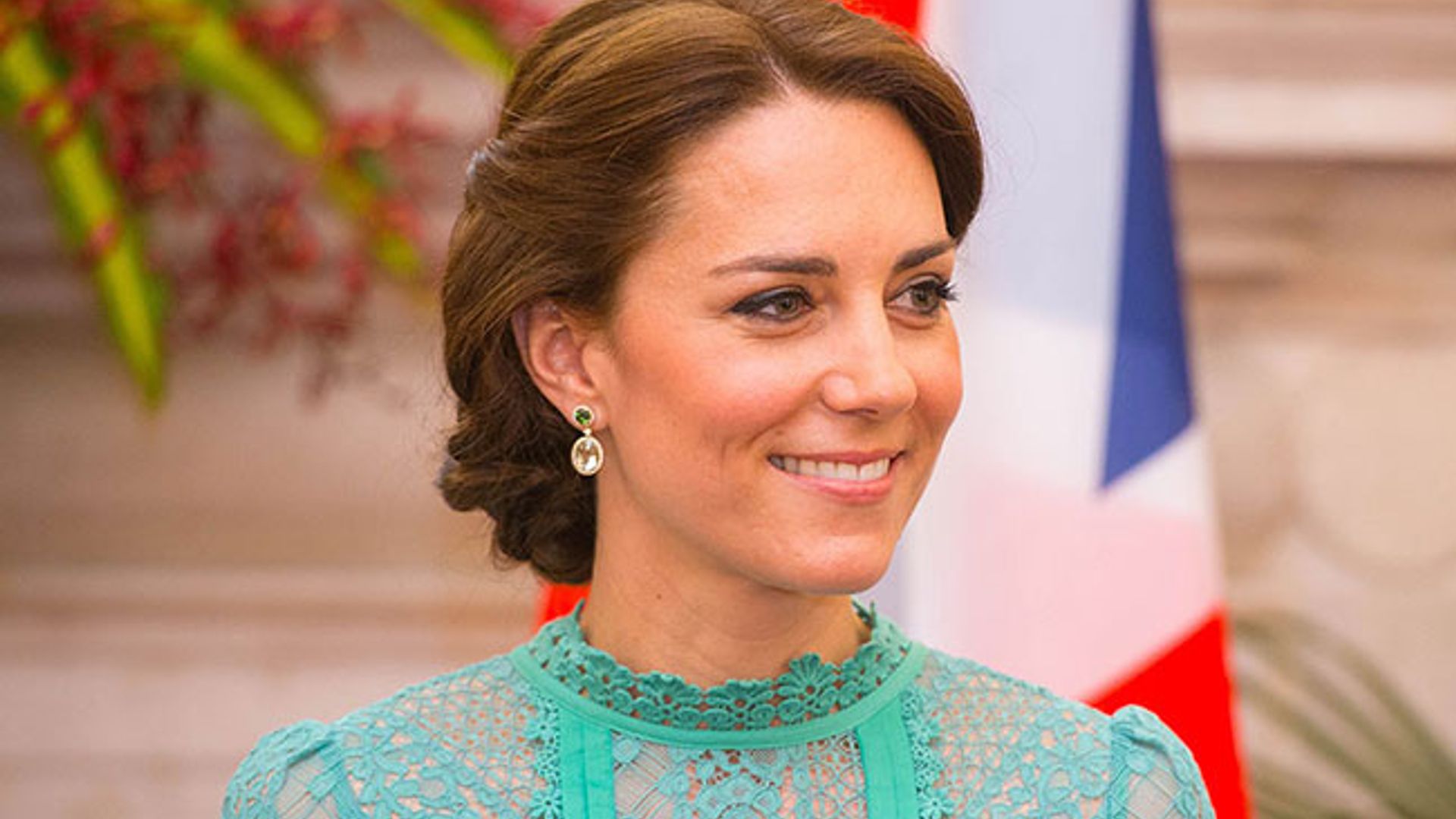 How to recreate Kate Middleton's chic braided updo in six easy steps ...