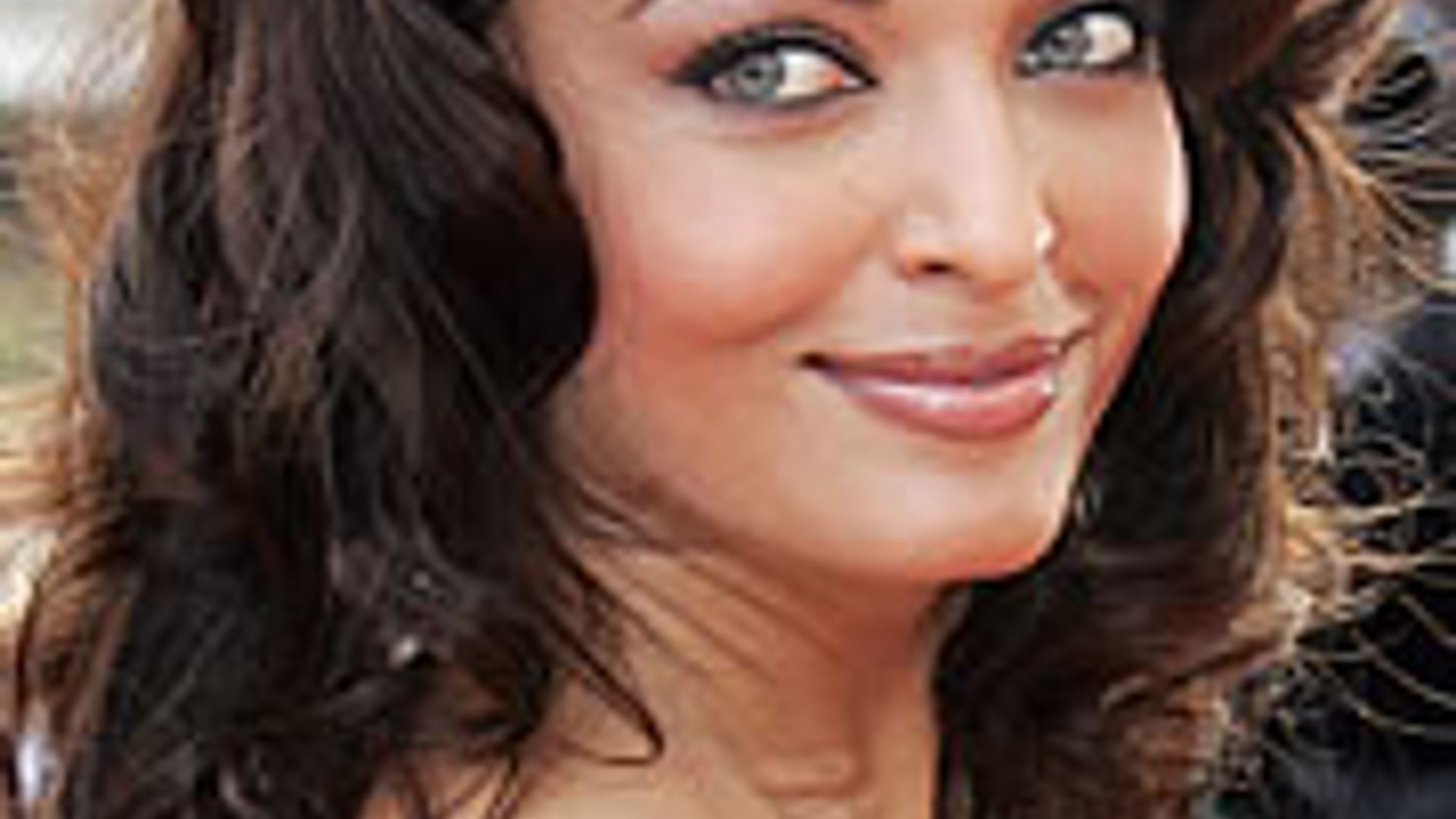 Aishwarya Rai - Biography | HELLO!
