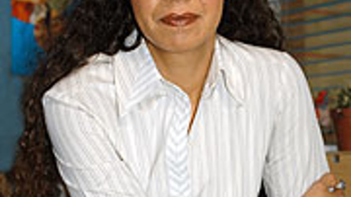 Jaye Griffiths - Biography | HELLO!