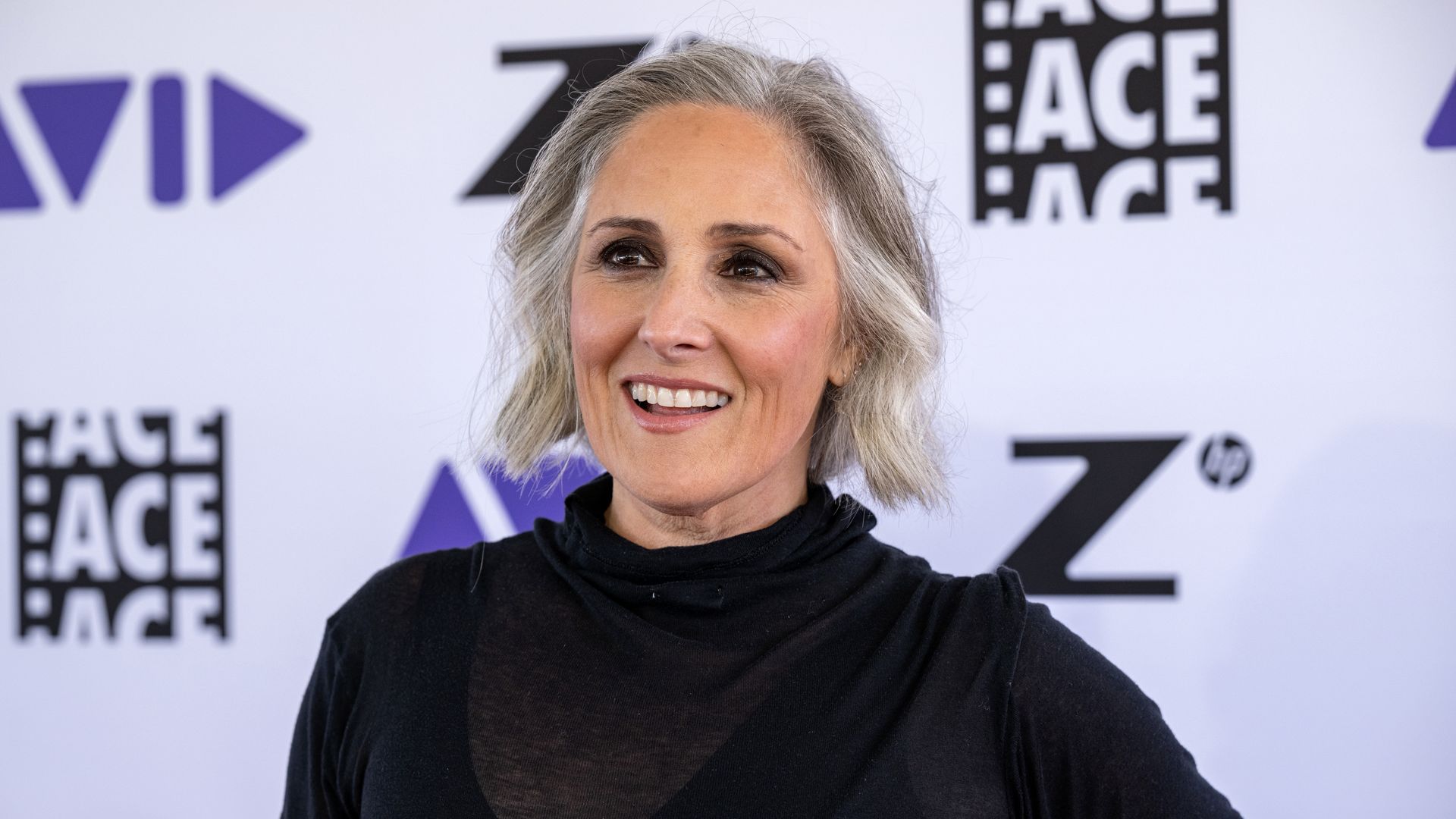 Ricki Lake flaunts fabulous new physique in leather mini and sheer ...