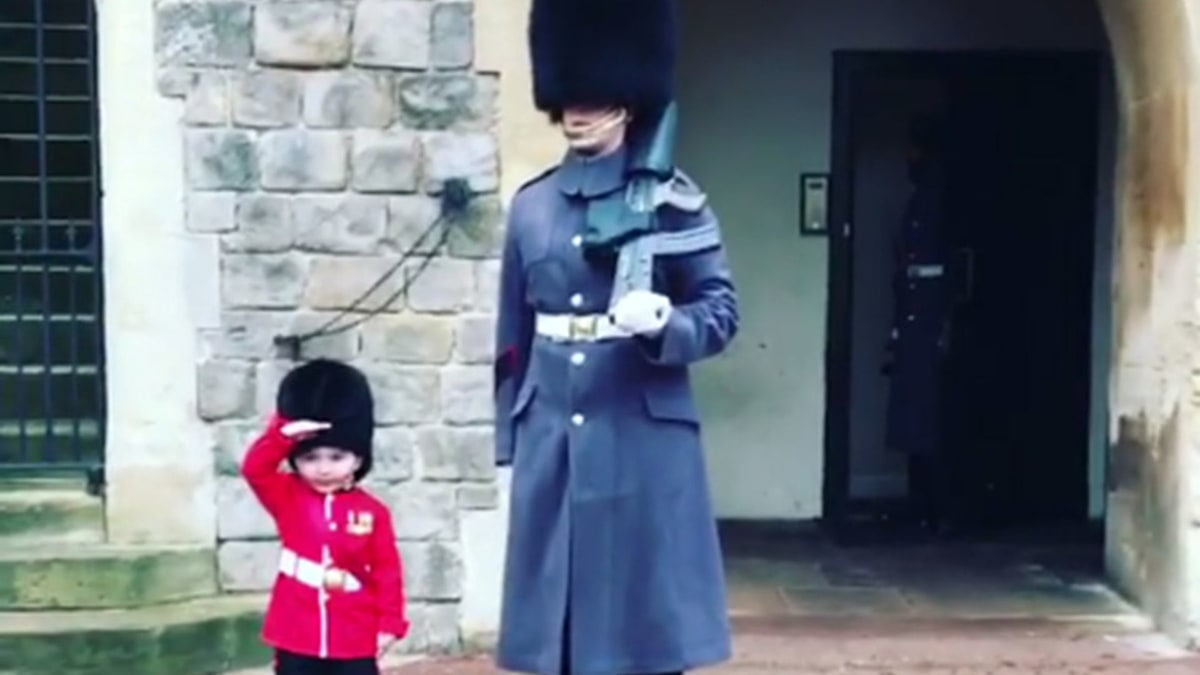 This little boy dressed as a Queen's Guard will melt your heart! | HELLO!