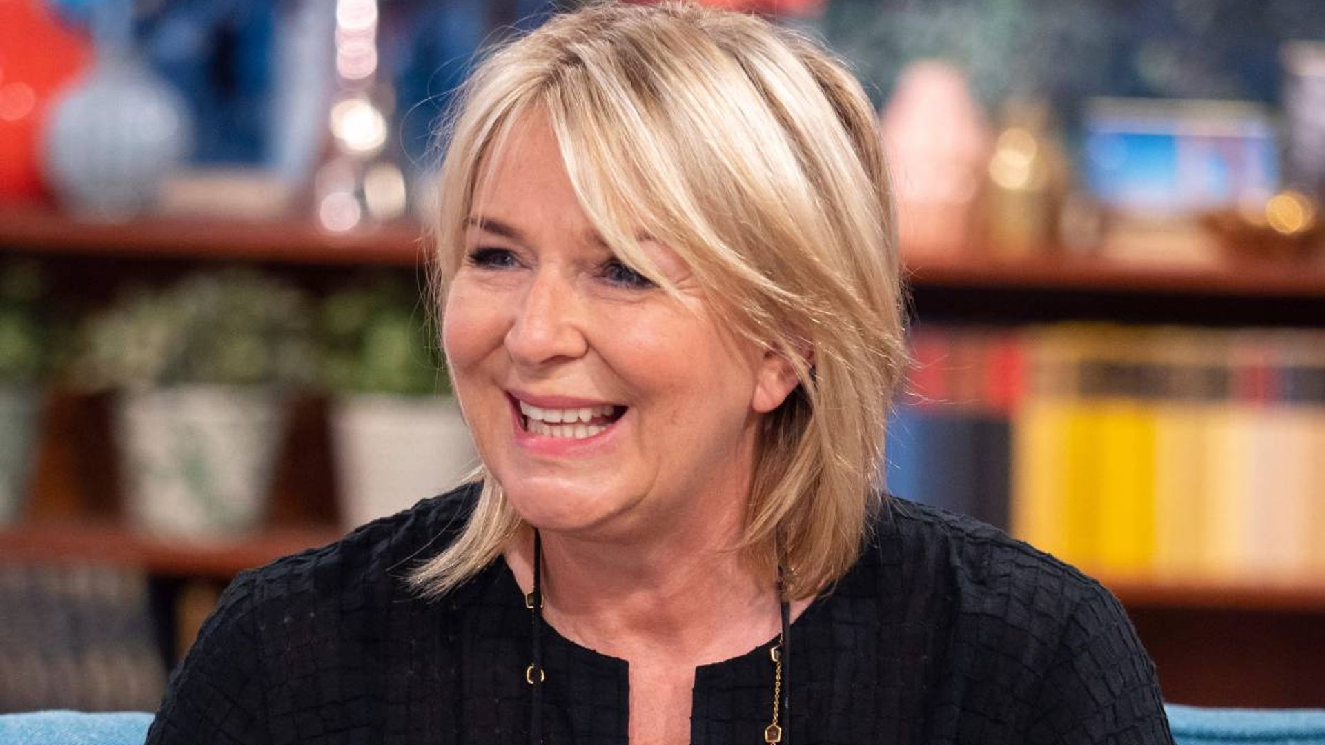 Fern Britton looks happy and radiant in new photo in Cornwall following ...
