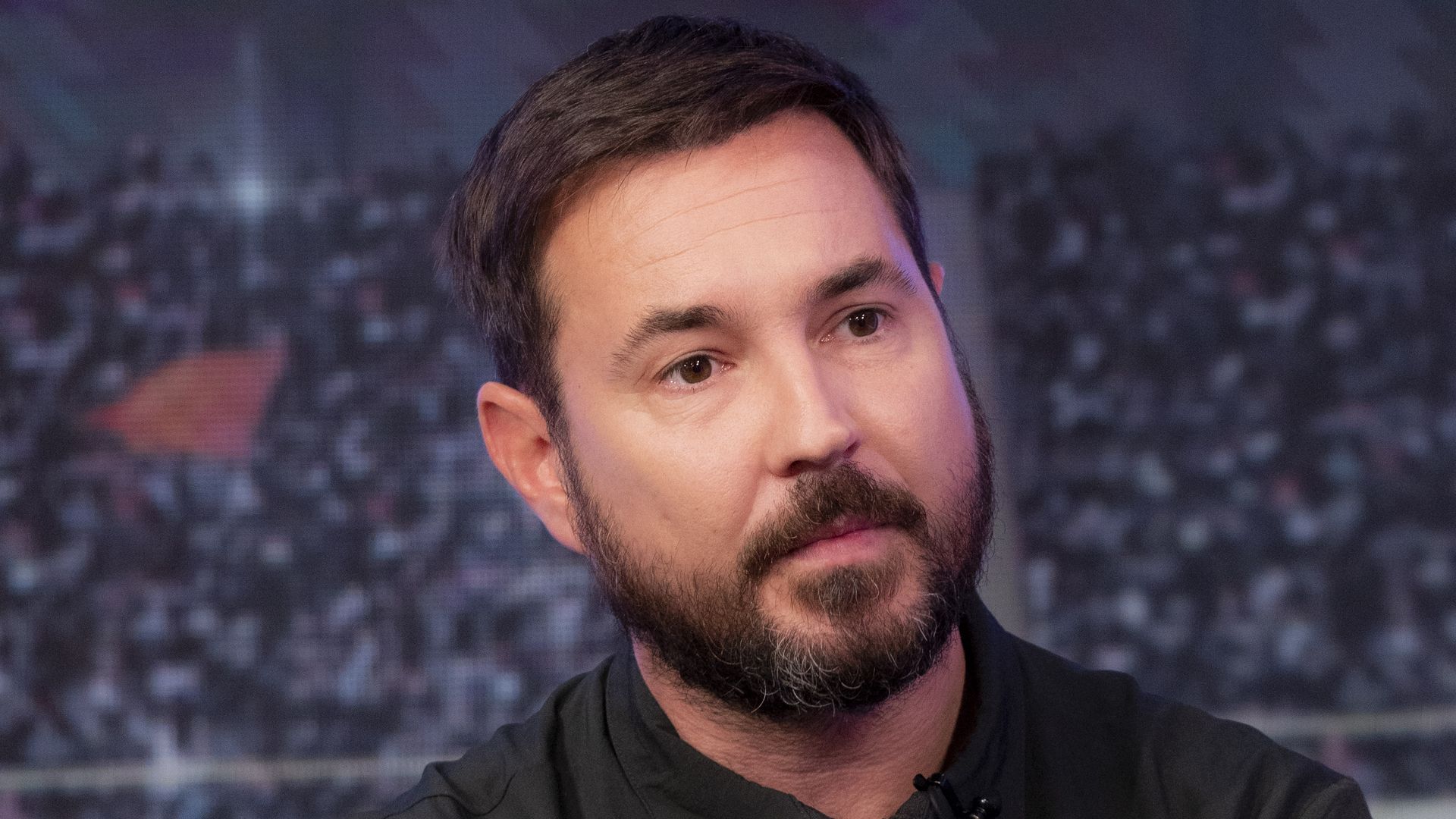 Martin Compston stars in first look at returning thriller with Midsomer ...