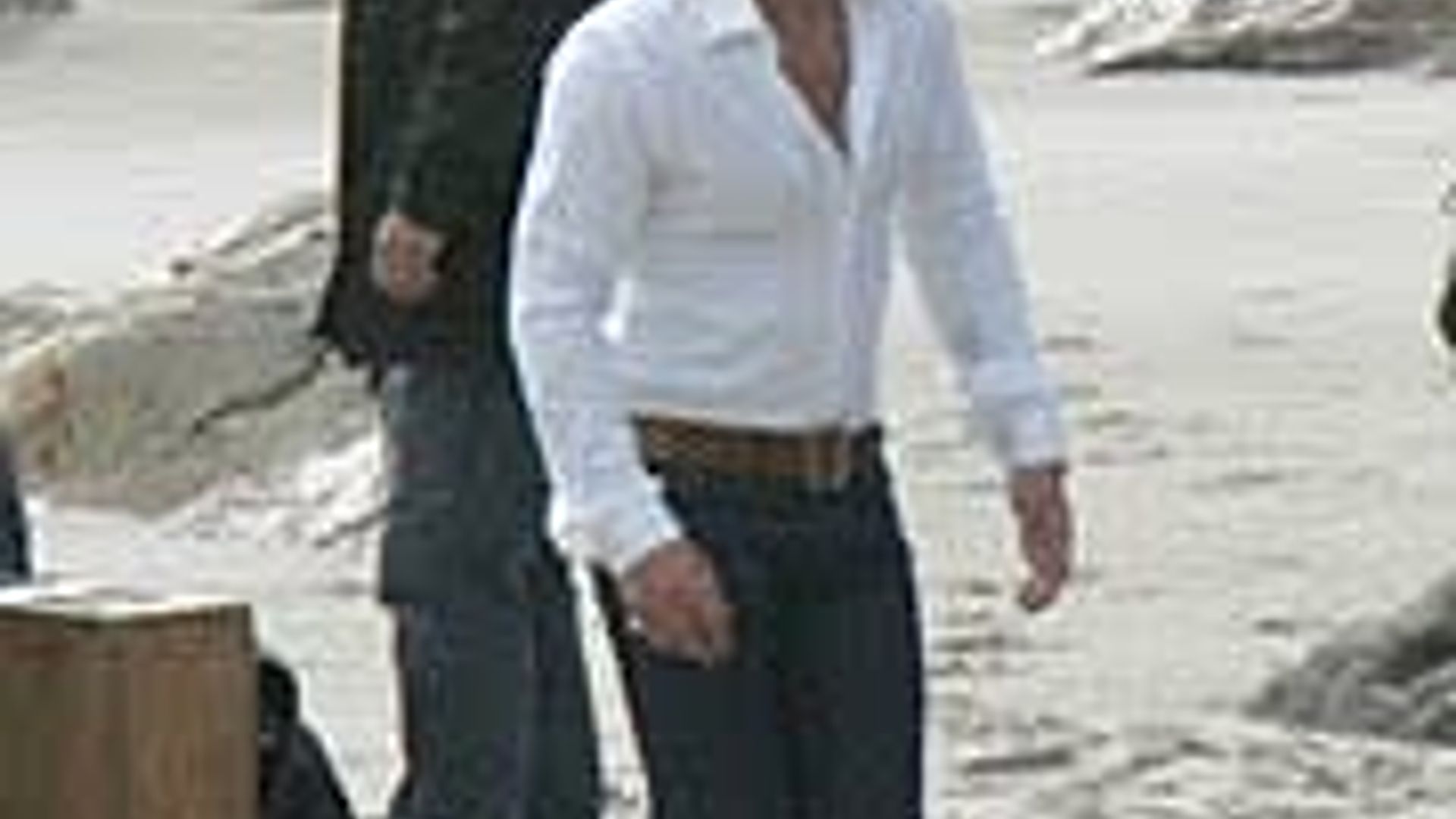 Daniel plays it cool as he tackles the waves in South Africa | HELLO!