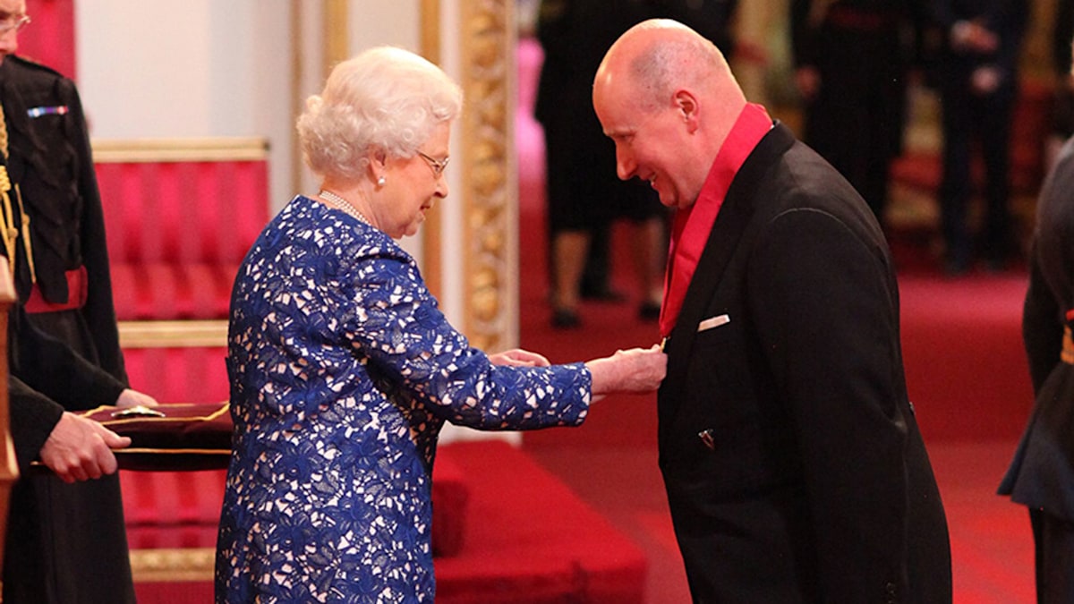 The Queen's private secretary Sir Christopher Geidt resigns | HELLO!