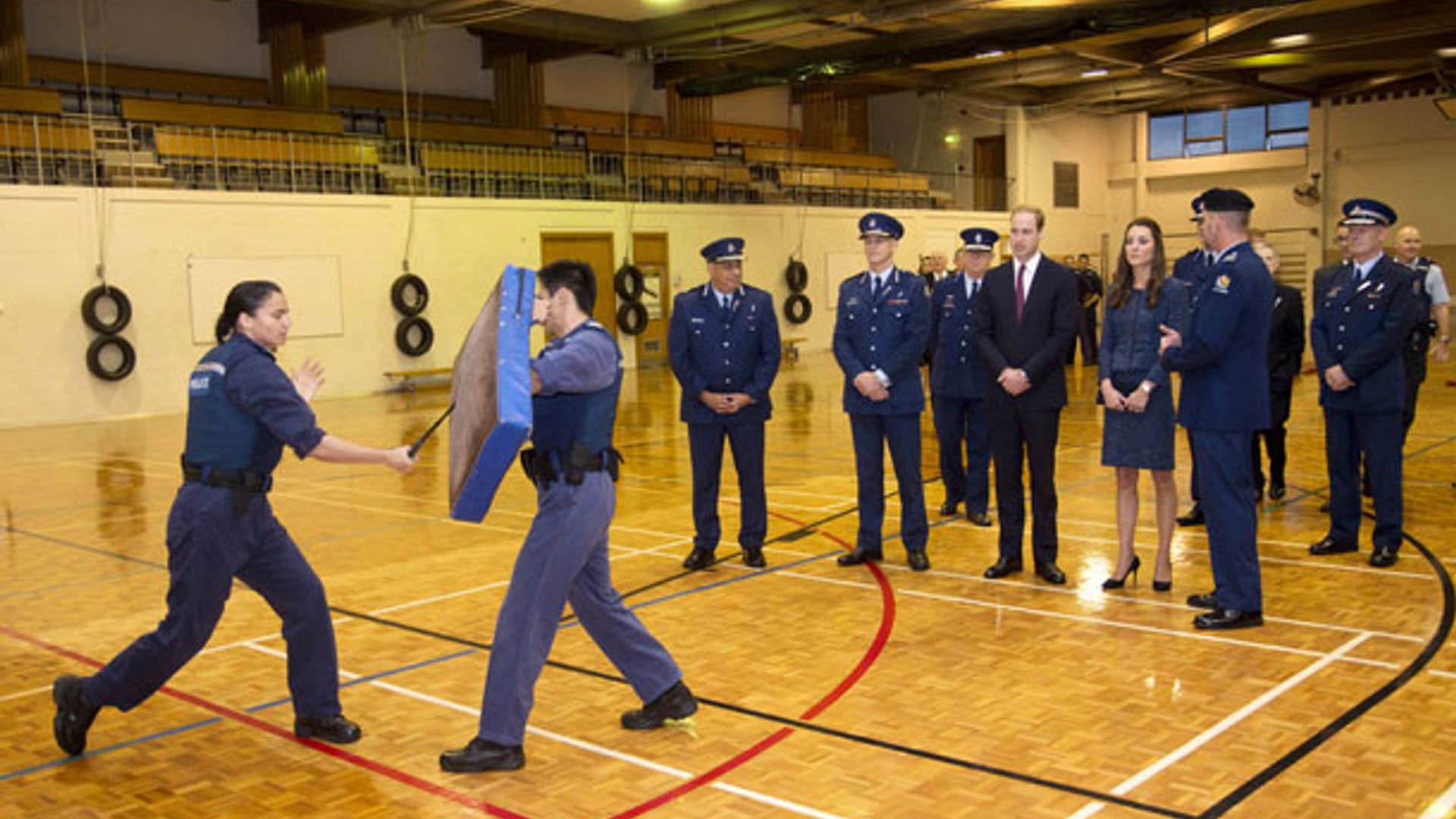 Royal visit: Prince William and Kate Middleton pay respects at New ...