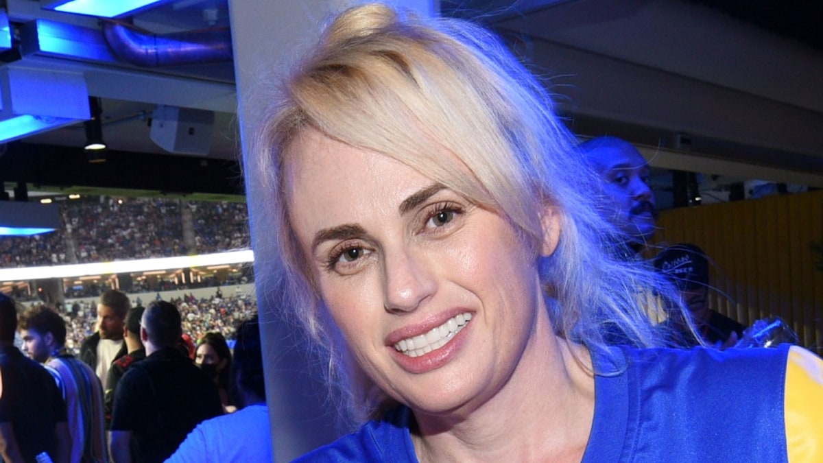 Rebel Wilson dons low-cut swimsuit for sun-kissed dip in unbelievable ...