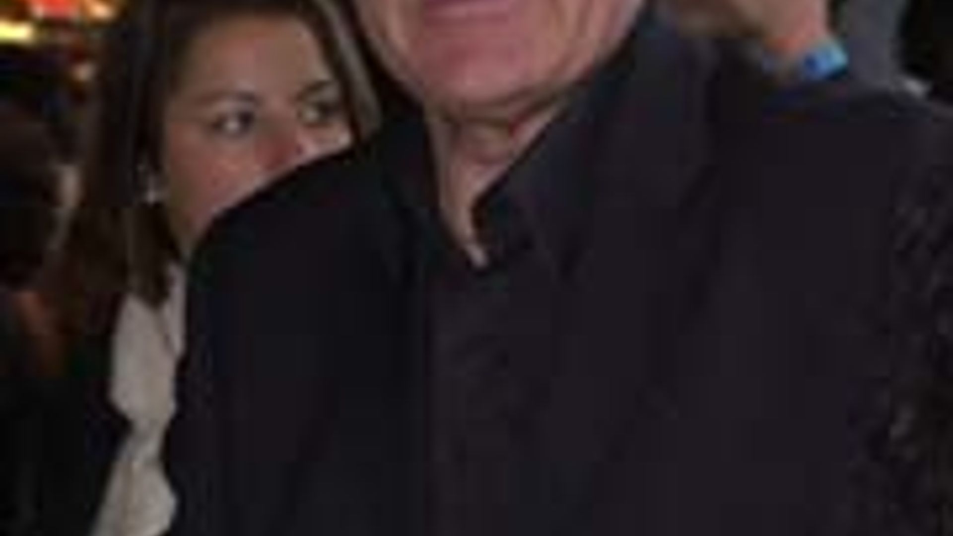 GARETH HUNT SUFFERS SUSPECTED HEART ATTACK ON STAGE | HELLO!