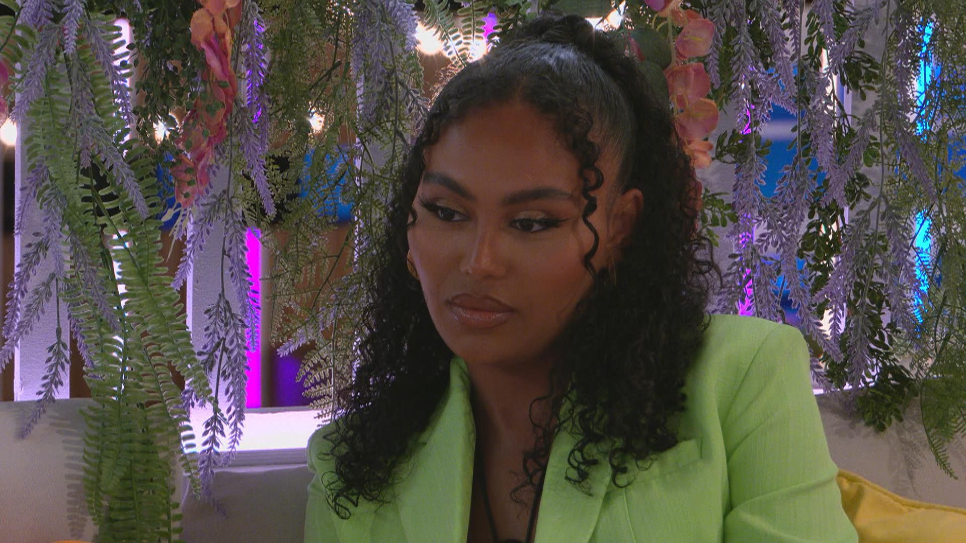 Love Island: Ella Thomas' transformation before entering the villa ...