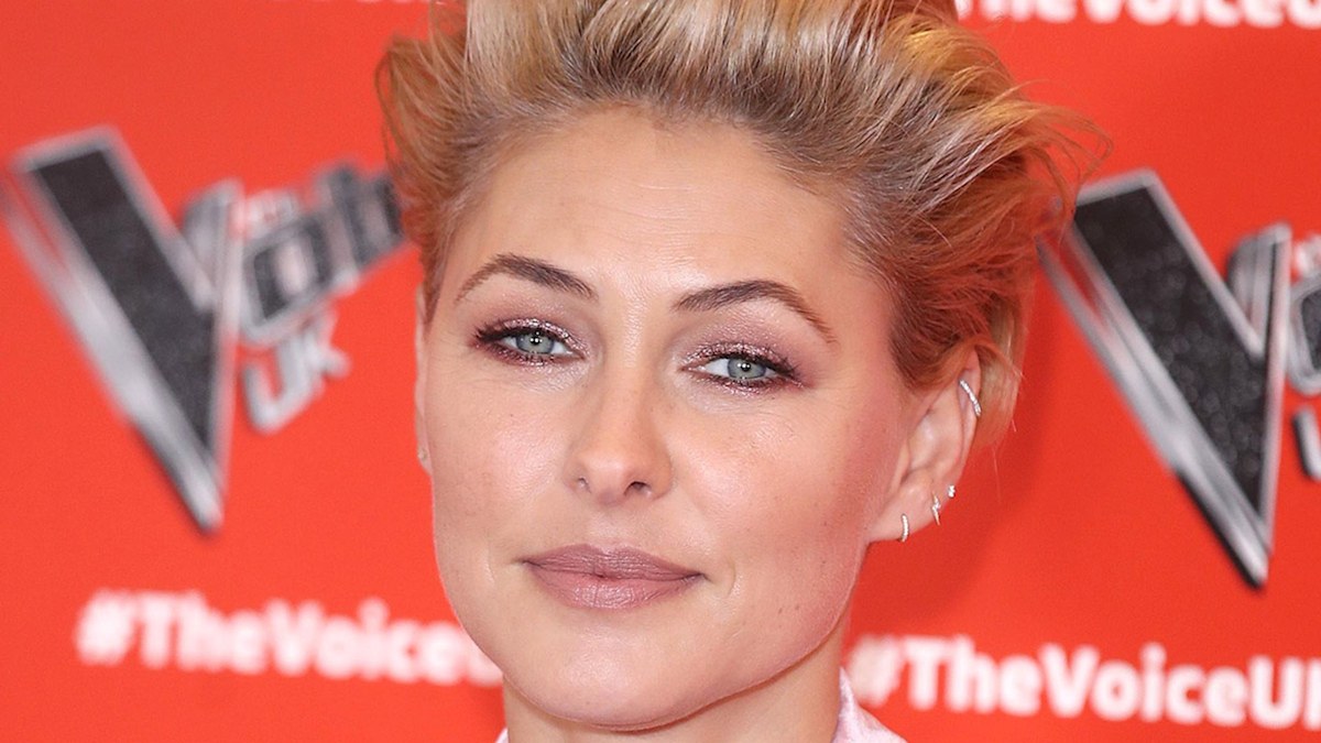 Emma Willis shares rare clip of children during spooky Halloween feast ...