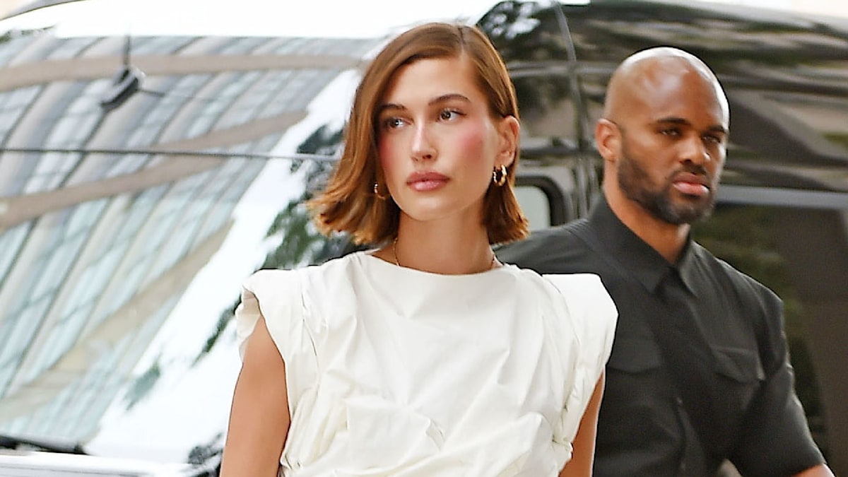 Hailey Bieber Unveils Radical Strawberry Girl Red Hair Transformation Hello