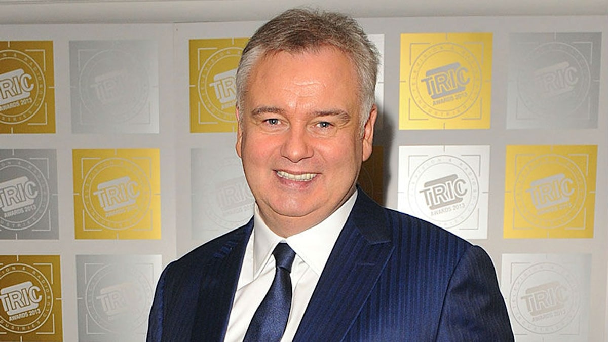 Eamonn Holmes looks unrecognisable in Instagram photo marking general ...