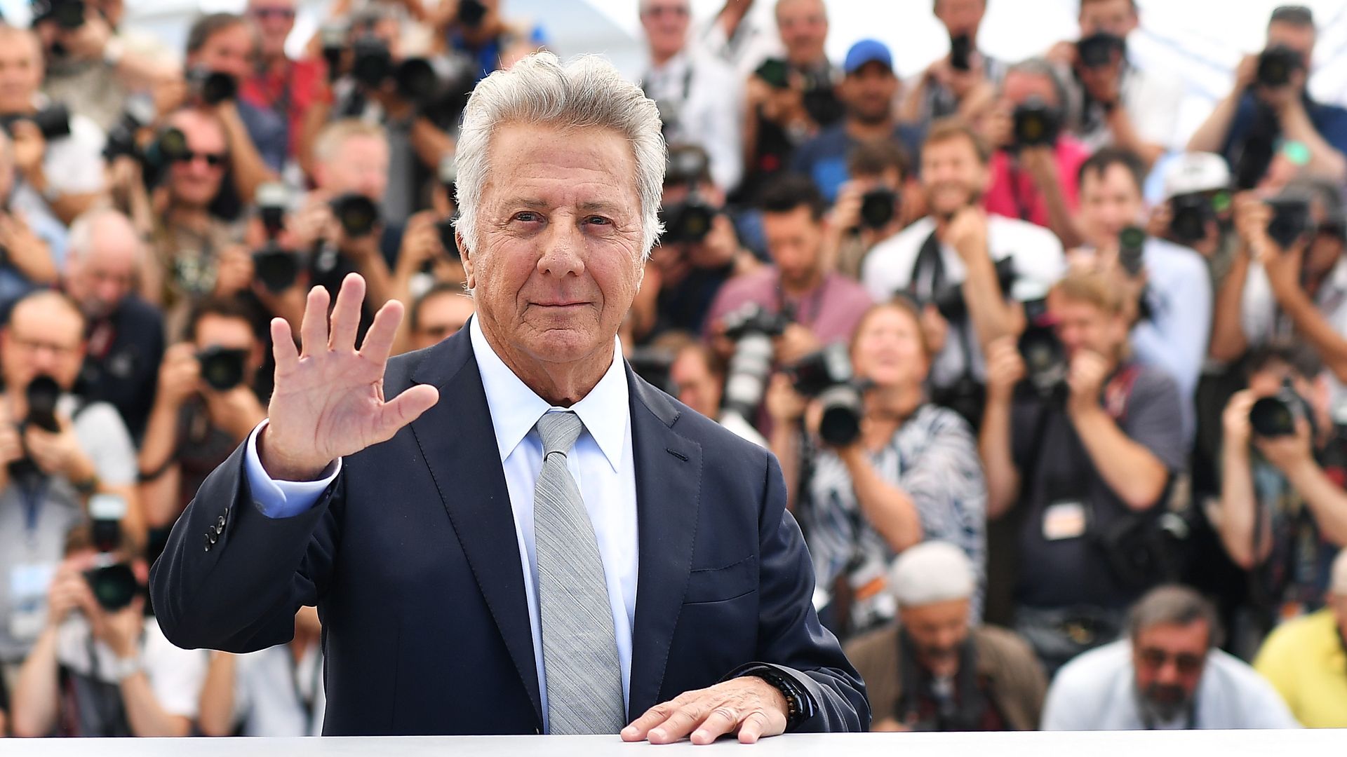 Dustin Hoffman - Biography | HELLO!