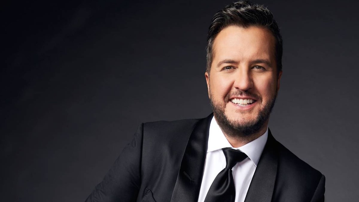 Luke Bryan announces personal news close to his heart as he makes epic ...