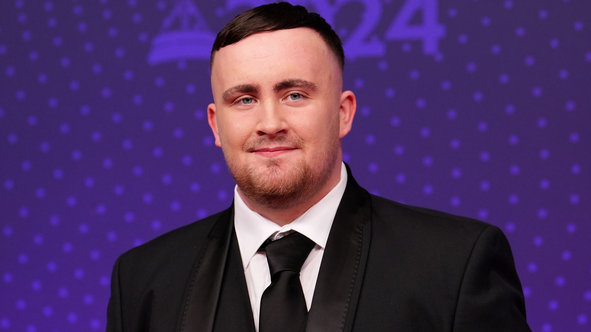 Luke Littler's wow-worthy £6k a month home with indoor pool and cinema ...