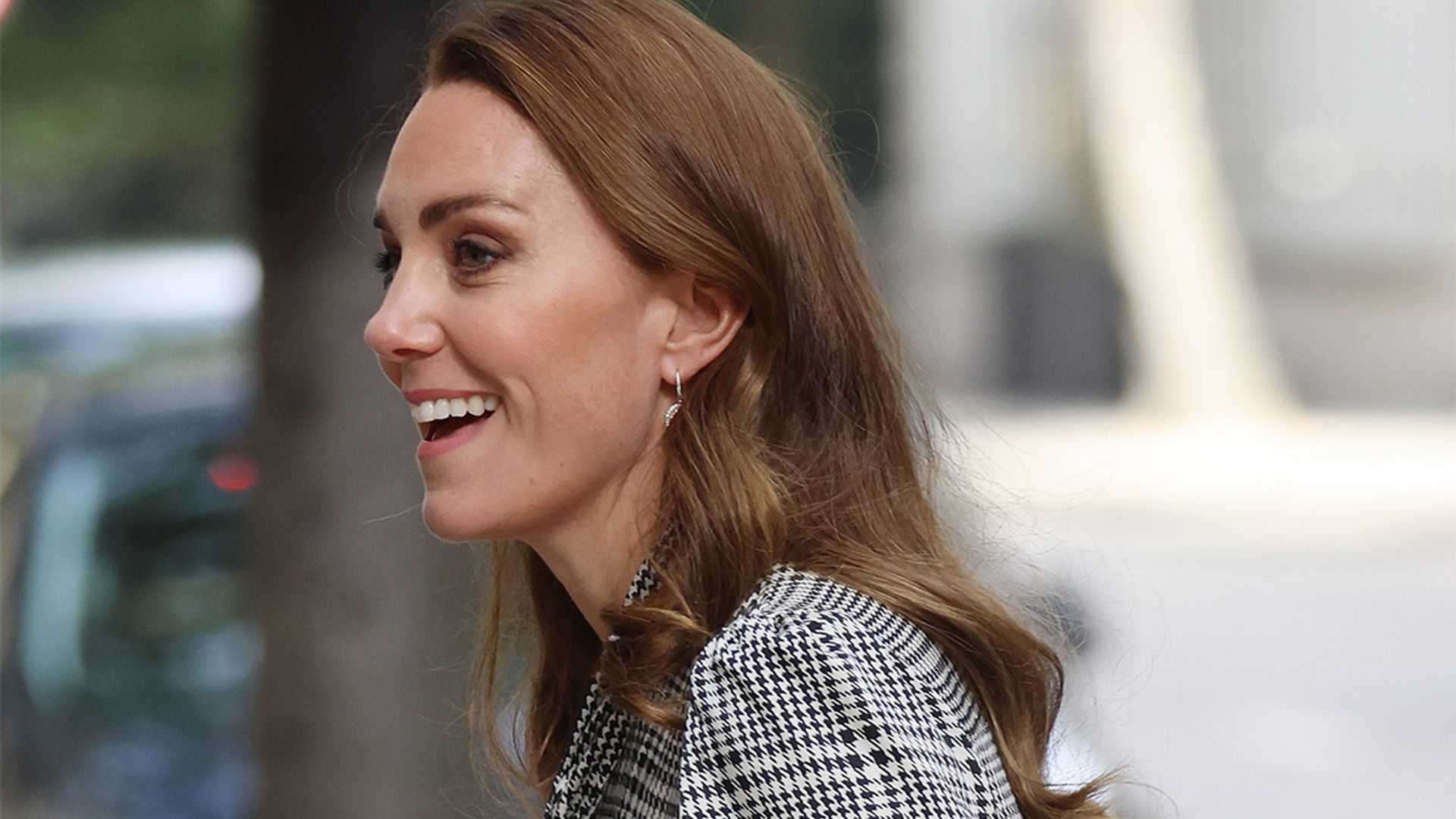 Kate Middleton rocks Zara dress of dreams at London University | HELLO!