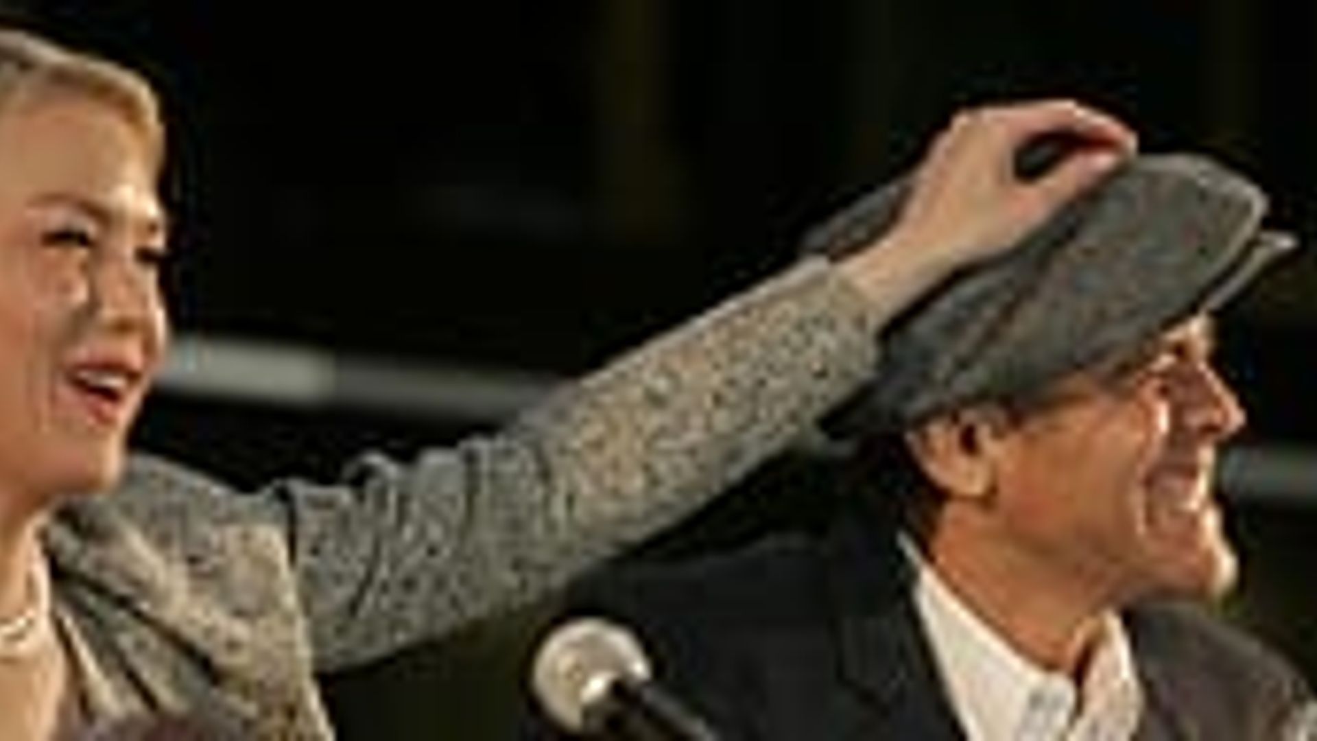 Renee Zellwegger spotted in New York with a mystery man | HELLO!