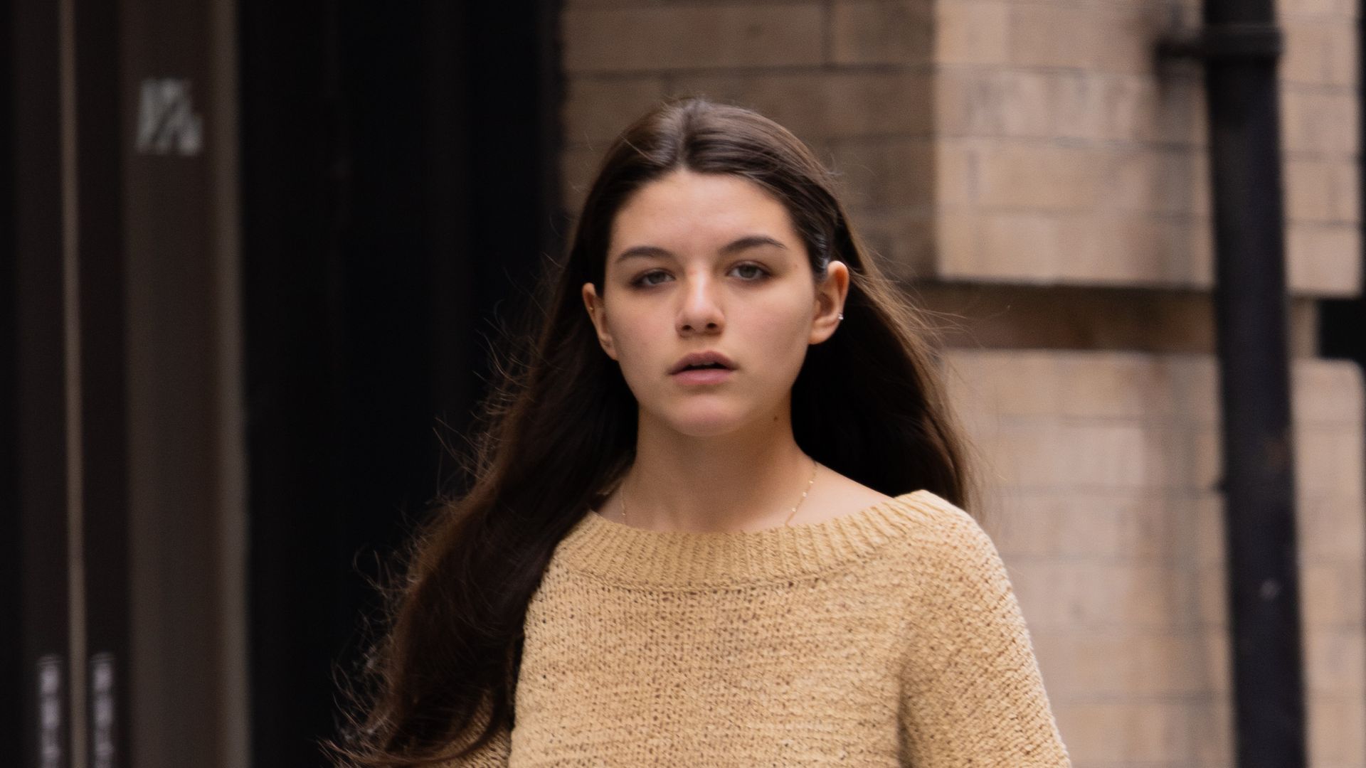 Katie Holmes and Tom Cruise's stunning daughter Suri, 18, is a vision ...