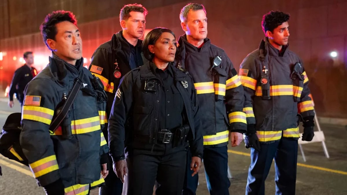 Why did Peter Krause leave 911? Cast left 'shattered' after ...