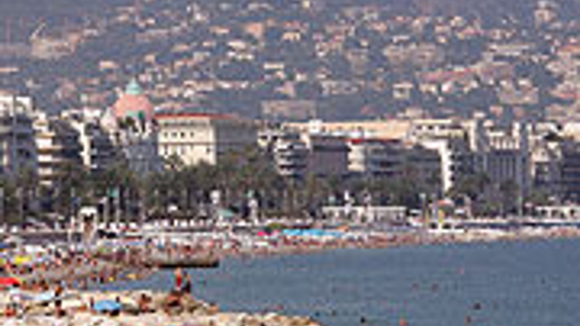 Angelina Jolie and Brad Pitt welcome their twins | HELLO!