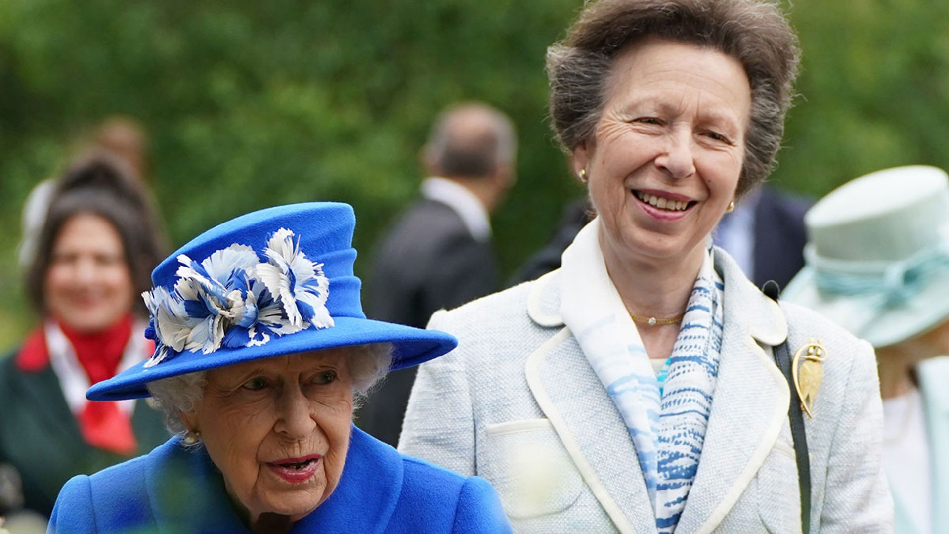 The Queen shares touching tribute to Princess Anne for this special ...