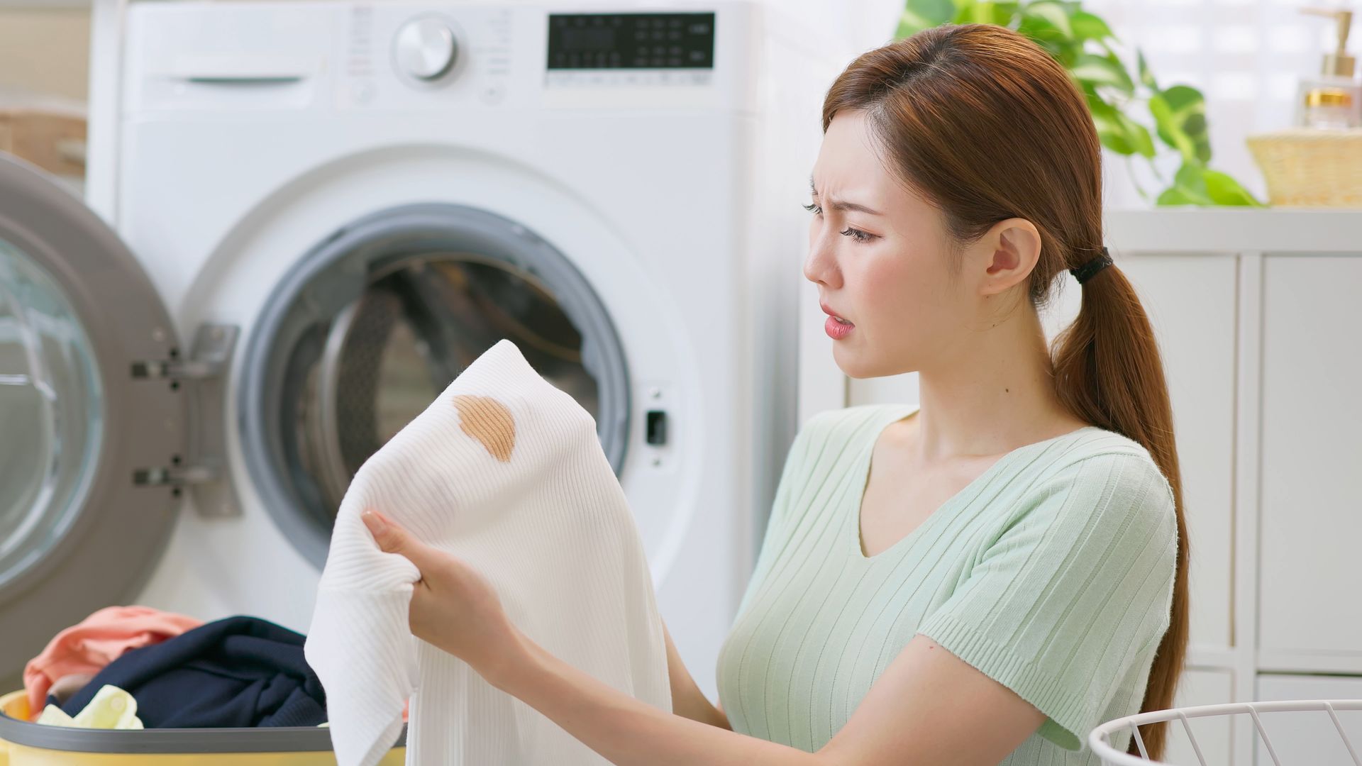 Why your towels go stiff and scratchy – and how to keep them soft for ...