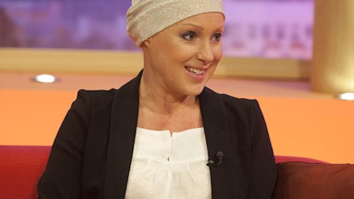 Beauty guru helps Coronation Street star Sally Whittaker deal with ...