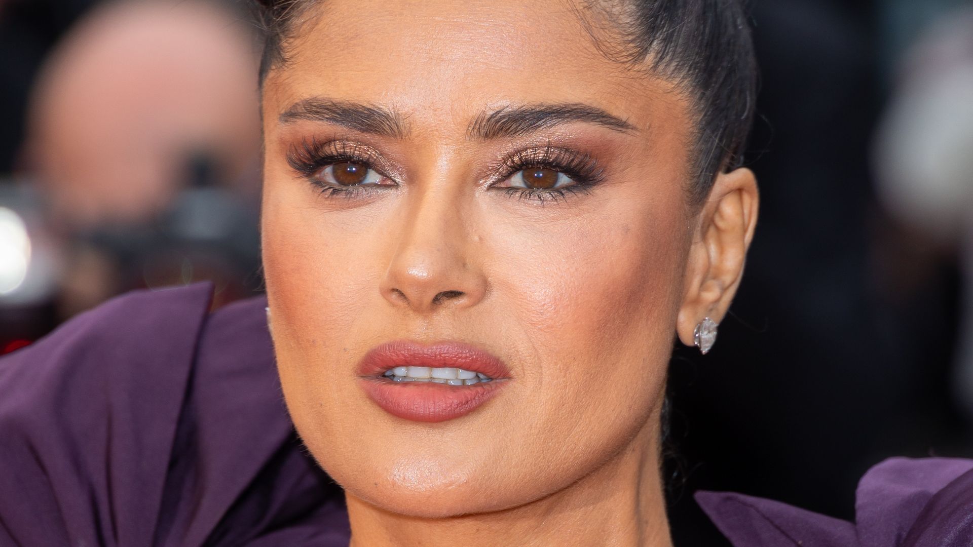 Salma Hayek, 57, is so gorgeous in incredible form-fitting leather ...