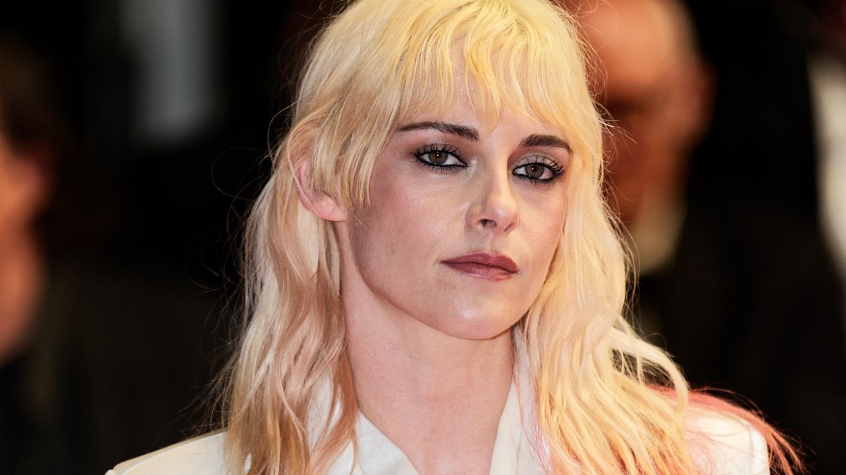 Anya tikomirova porn brazilian Beauty, speaks fairly well