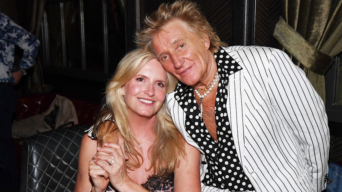 Penny Lancaster rocks leopard print to reunite with Rod Stewart's ...
