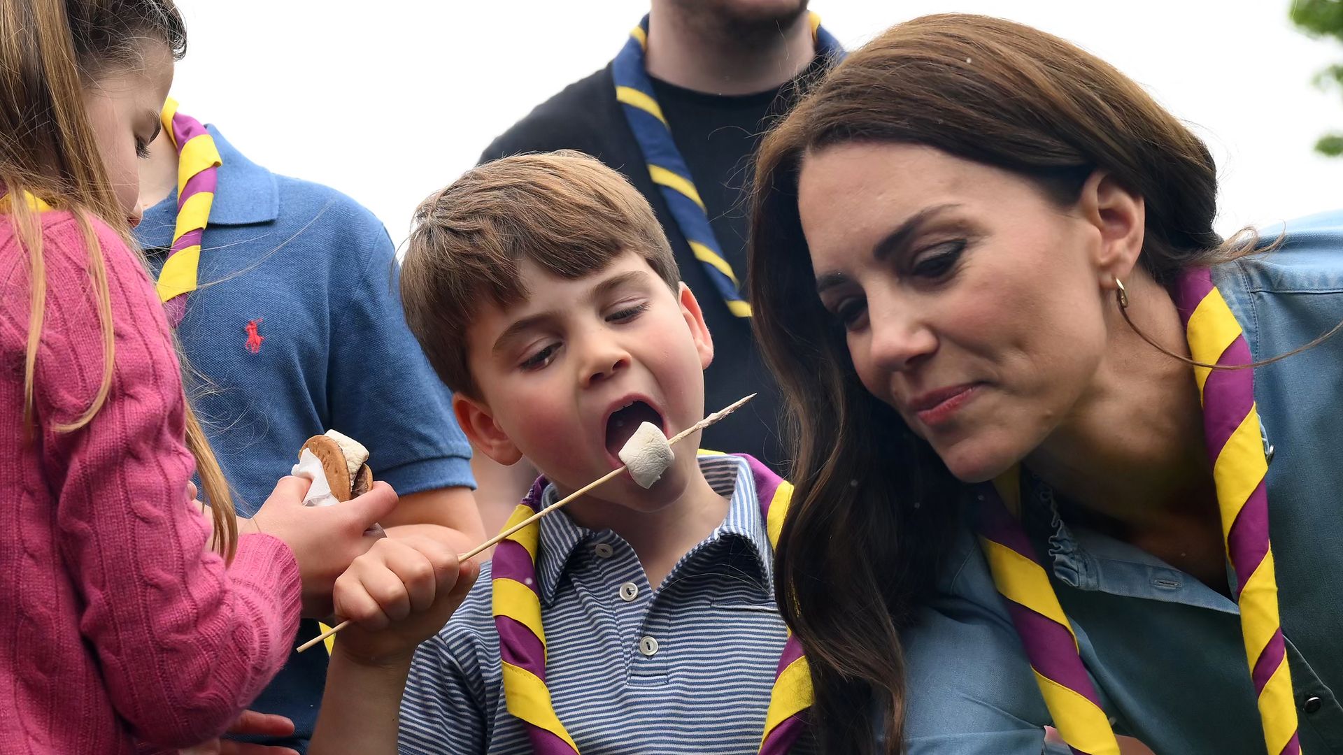 Prince Louis completes his first royal engagement alongside Prince ...