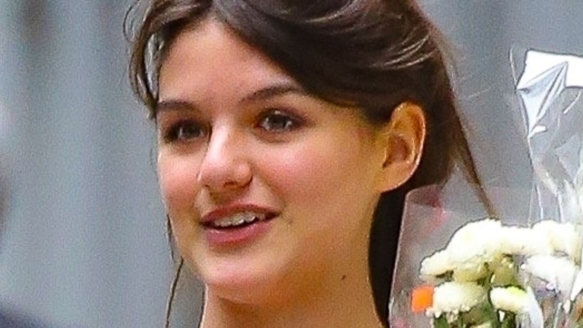 Suri Cruise 18 Showcases Bold New Look At Nyc Prom Weeks Before Moving Out Of Mom Katie