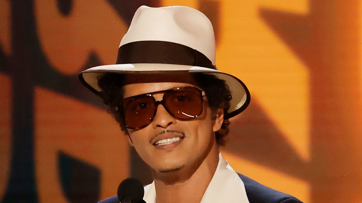 Bruno Mars' unbelievable performance at 4 proves he was destined for ...