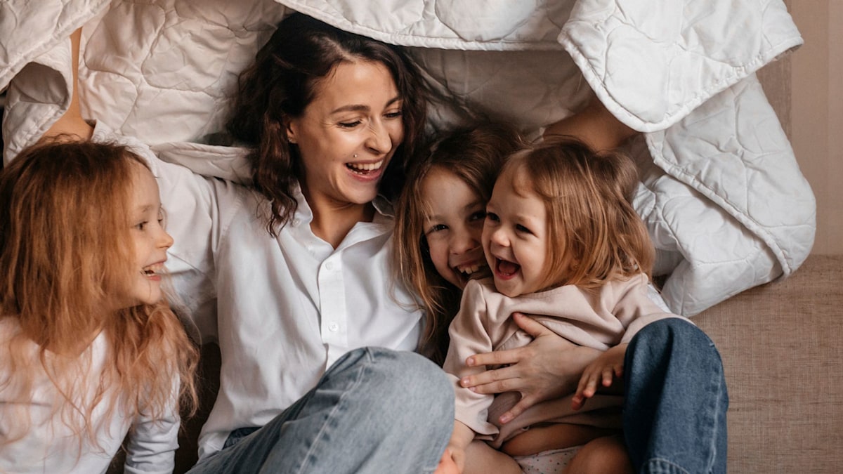 Why your kids' age difference could be the reason they won't stop ...