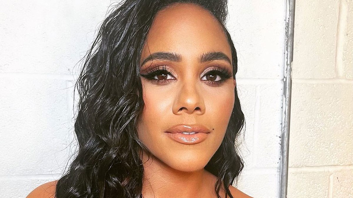 Alex Scott Sets Pulses Racing In Seriously Daring Mini Dress Hello