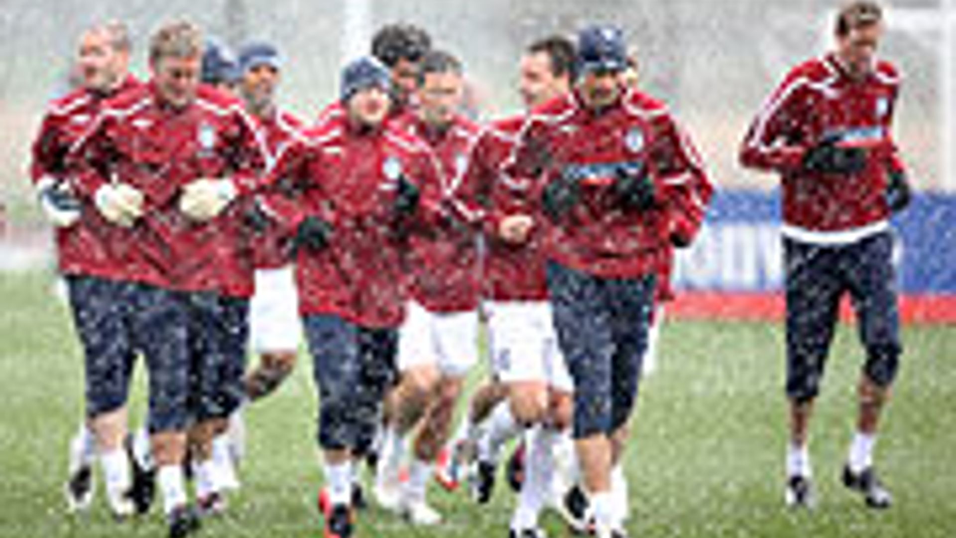 David Beckham warms up in the snow in London ahead of his | HELLO!