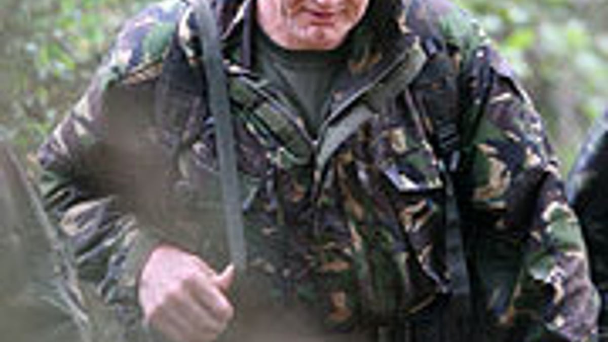 Gordon Ramsay trains with the Royal Marines | HELLO!