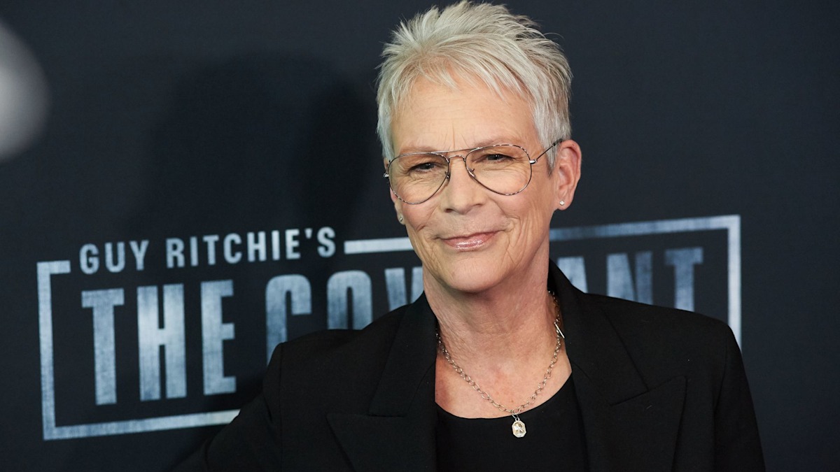 Jamie Lee Curtis supports super-famous godson at premiere: Guess who ...