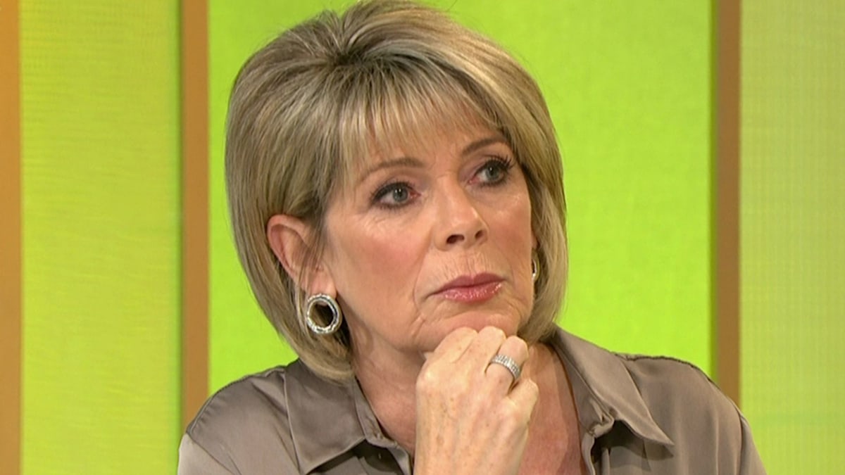 This is what made Ruth Langsford smile for first time since sister's ...