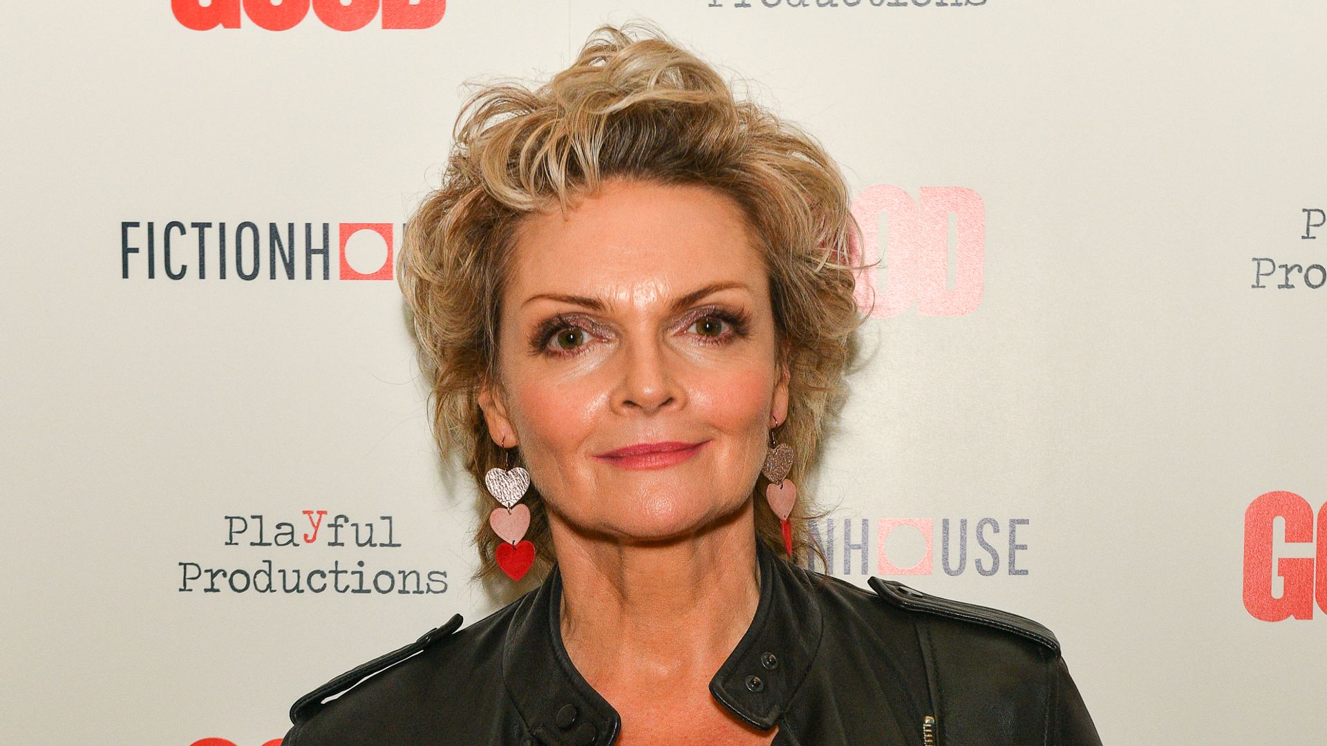 Sharon Small Biography Hello